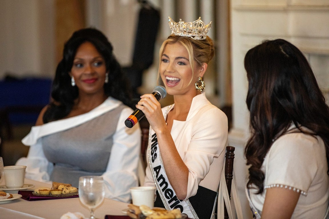 Amazing photos of Miss America winners over the years