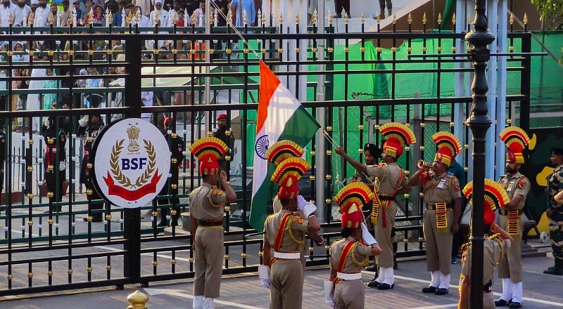 Border gates remain shut during beating retreat ceremony at Attari border