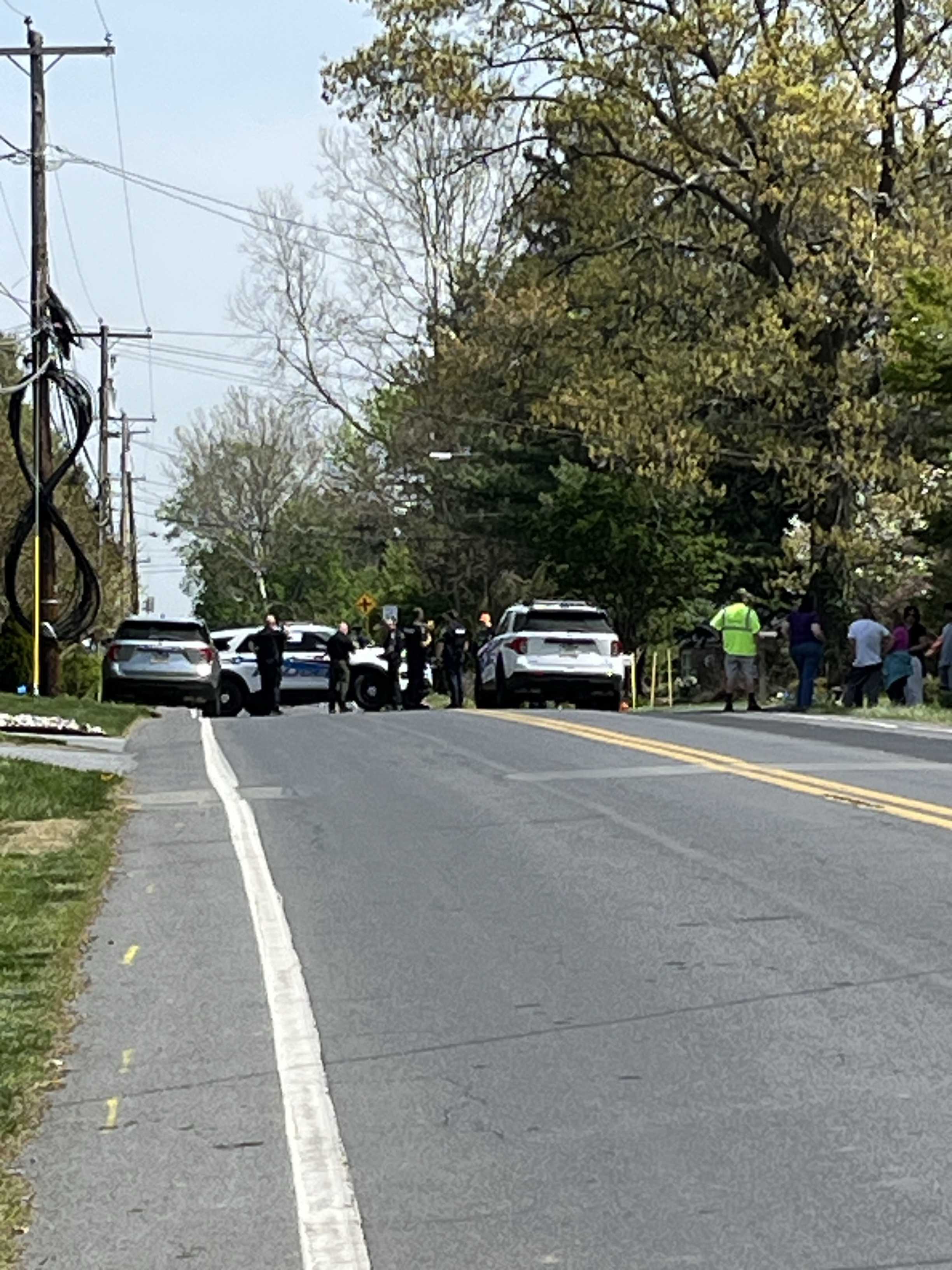 SHELTER IN PLACE | Crews on scene of active police incident