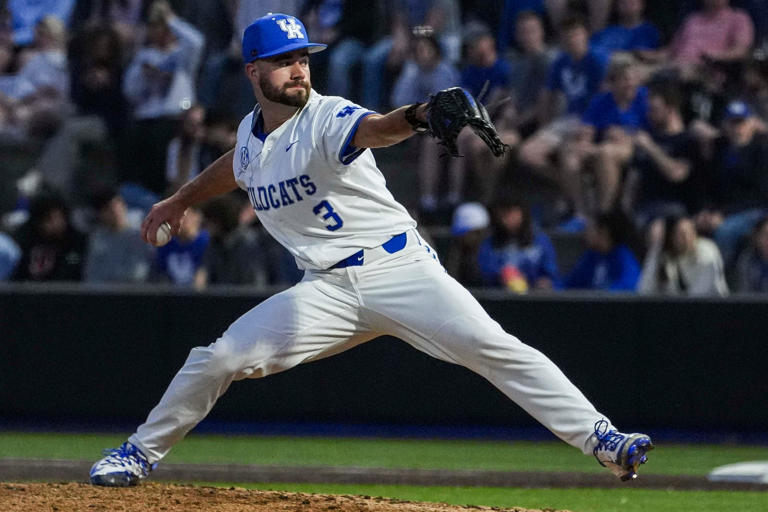 Kentucky vs Clemson prediction: Pick for NCAA baseball tournament ...