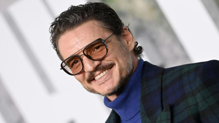 Pedro Pascal Calls JK Rowling 'Heinous Loser' for Celebrating UK ...