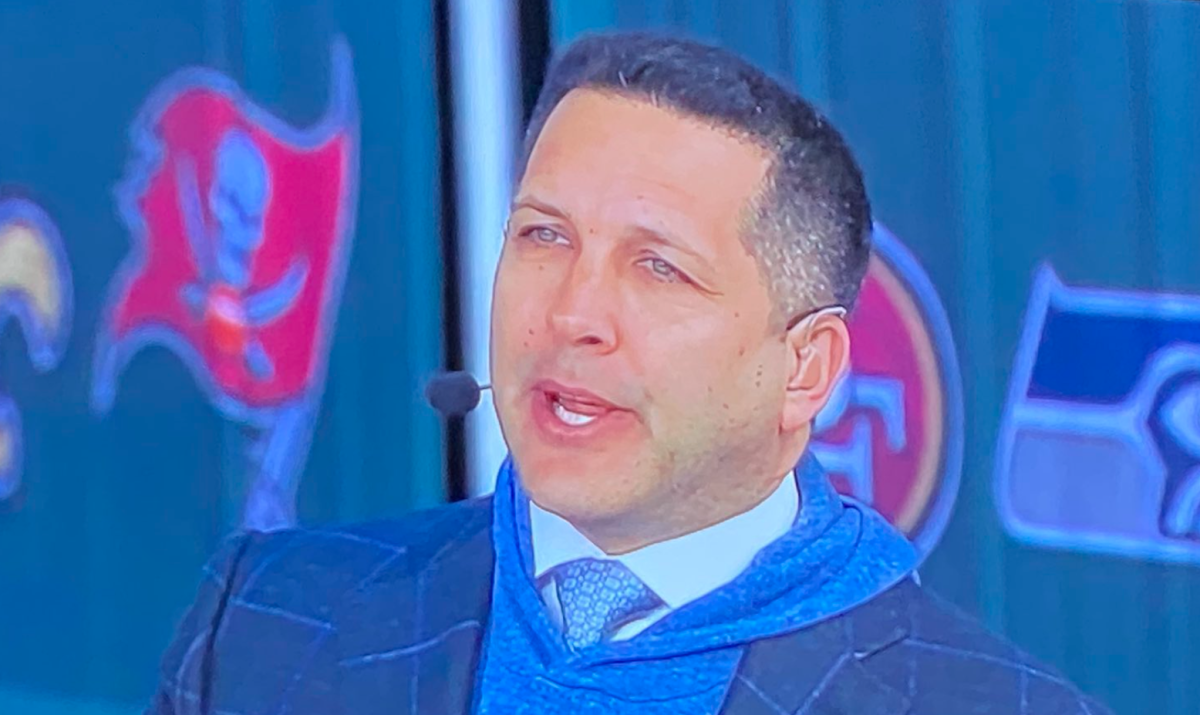 Adam Schefter Gets Ripped For 'Insane' NFL Draft Outfit