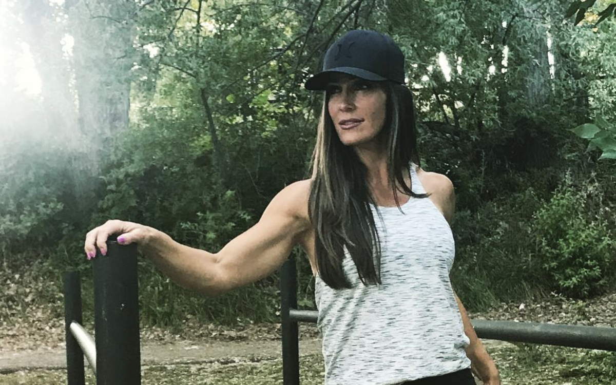 Top Quarterback Prospect's Mom Goes Viral Before NFL Draft