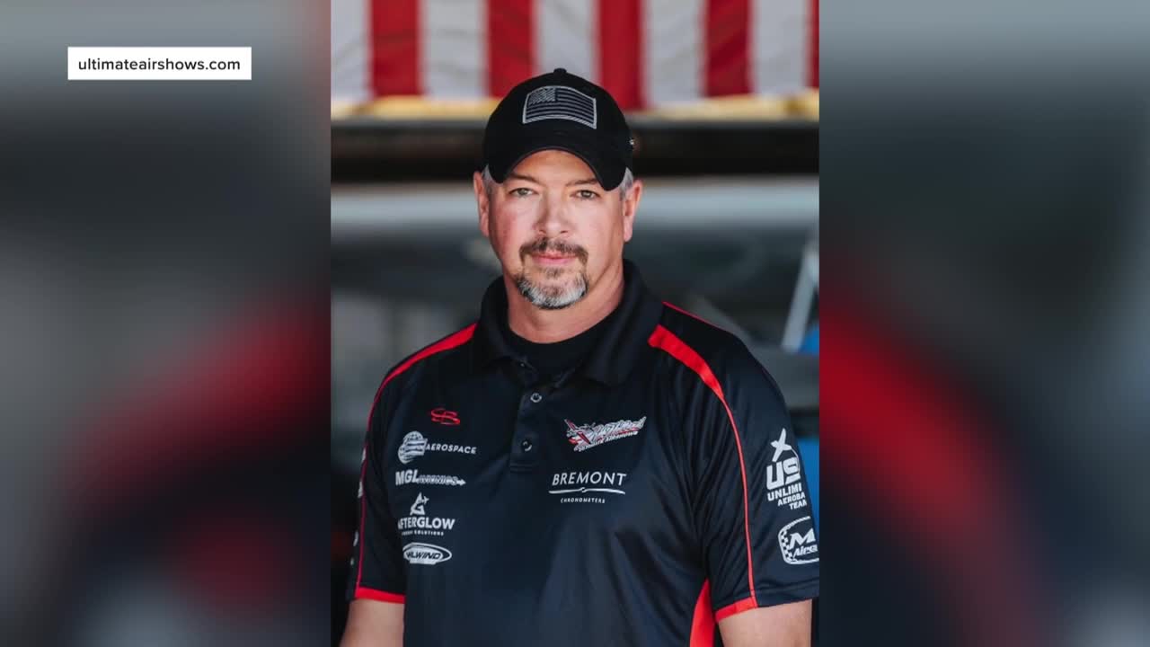 Who was Rob Holland, the MXS-RH stunt pilot who died in crash at ...