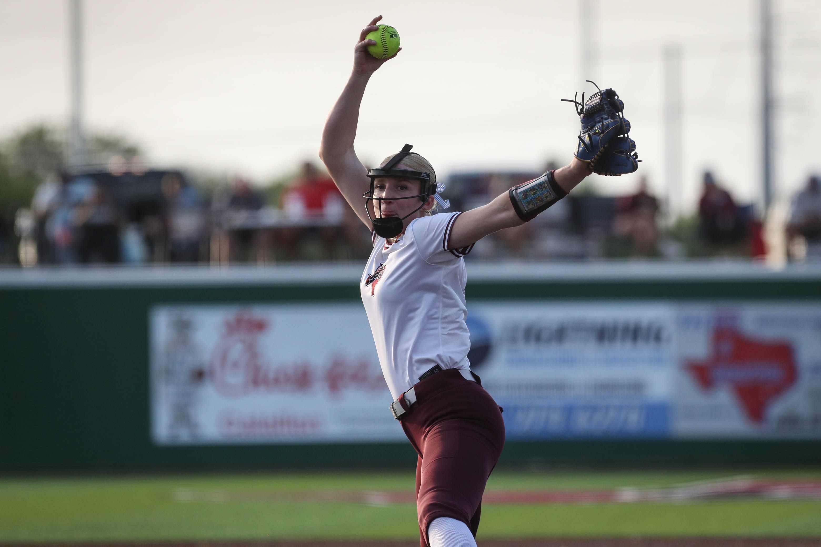 Calallen's Jordyn Thibodeaux looks to carry dominance into UIL softball playoffs