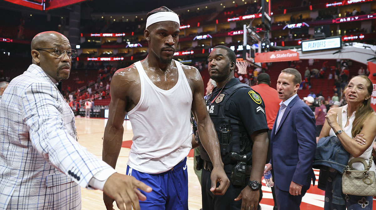 Sources: Warriors’ Jimmy Butler day-to-day with pelvic injury after MRI