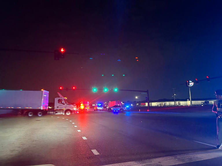 One dead after shots fired at Richland police: authorities