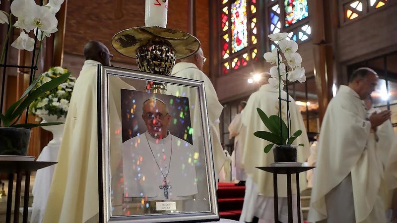 Vatican braces for huge crowds ahead of Pope's funeral