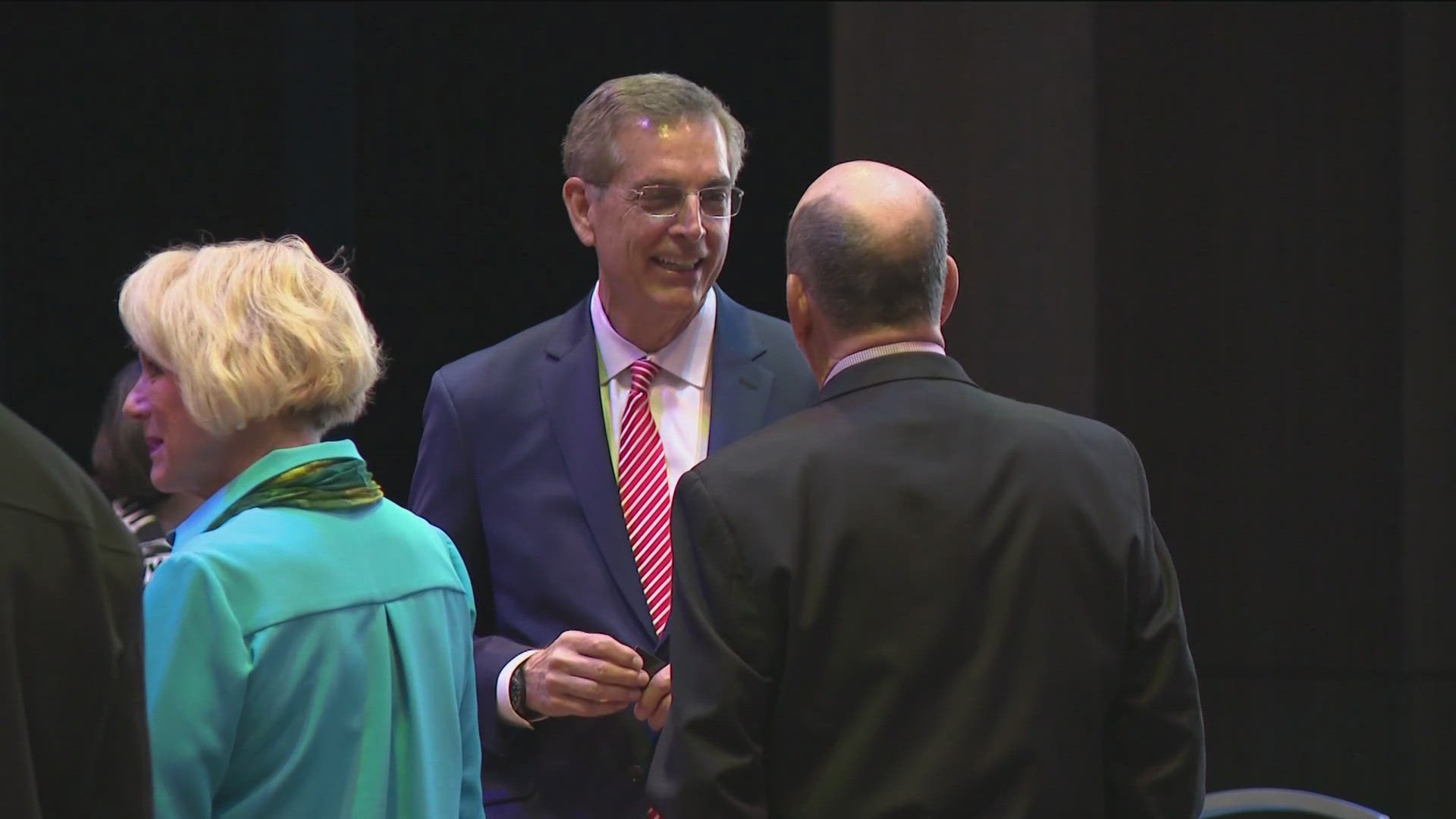 Raffensperger lauds Trump handling of border