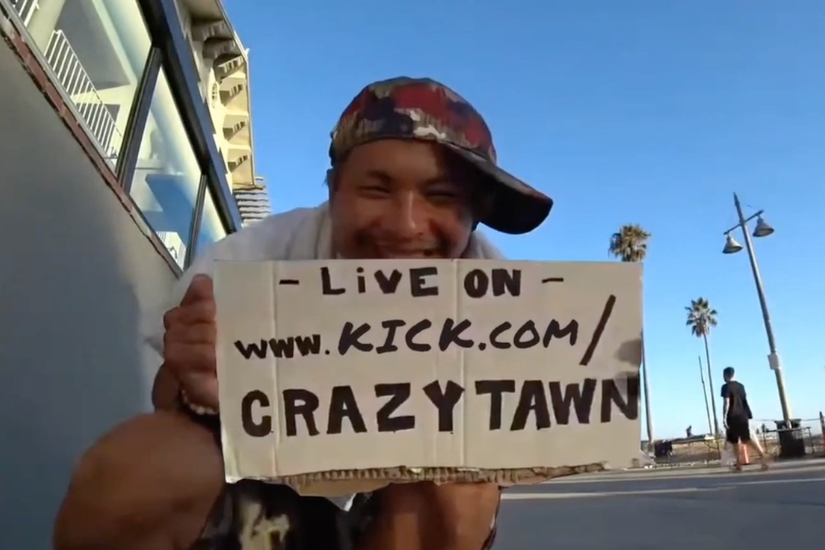 Online streamer busted for carving ‘KICK.COM’ into historic Grand ...