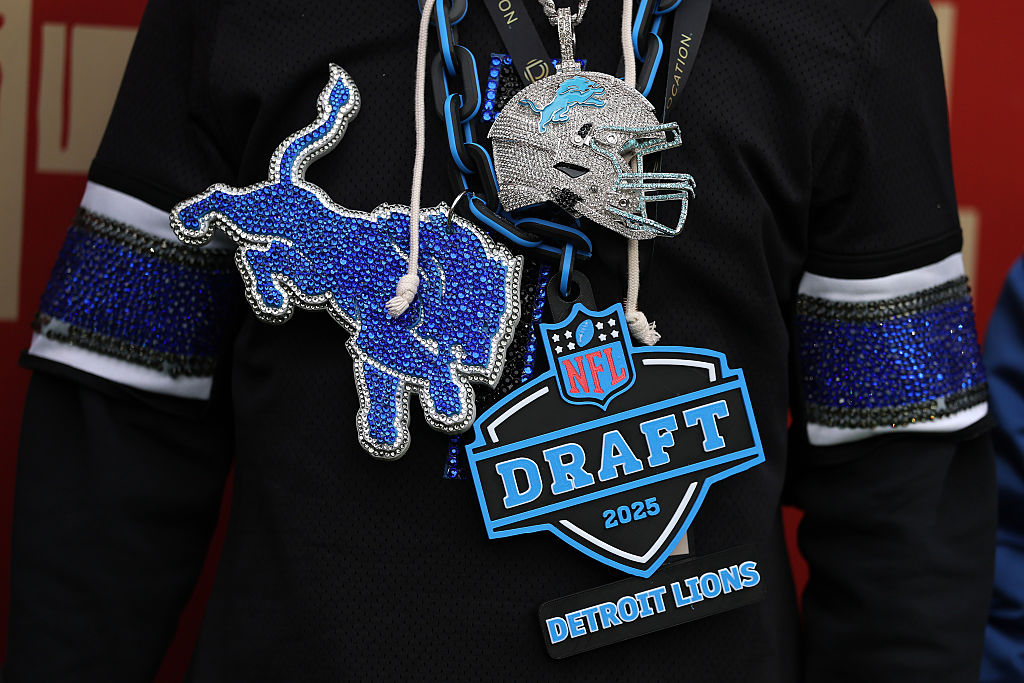 NFL Draft 2025 Red Carpet Arrivals Photos, Live Updates