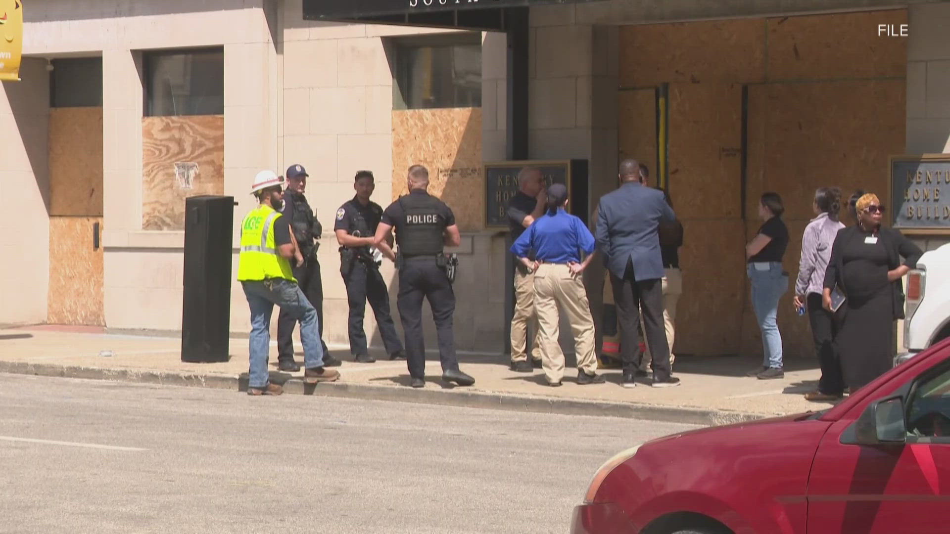 New details on gas leak from Kentucky Home Life Building in Louisville