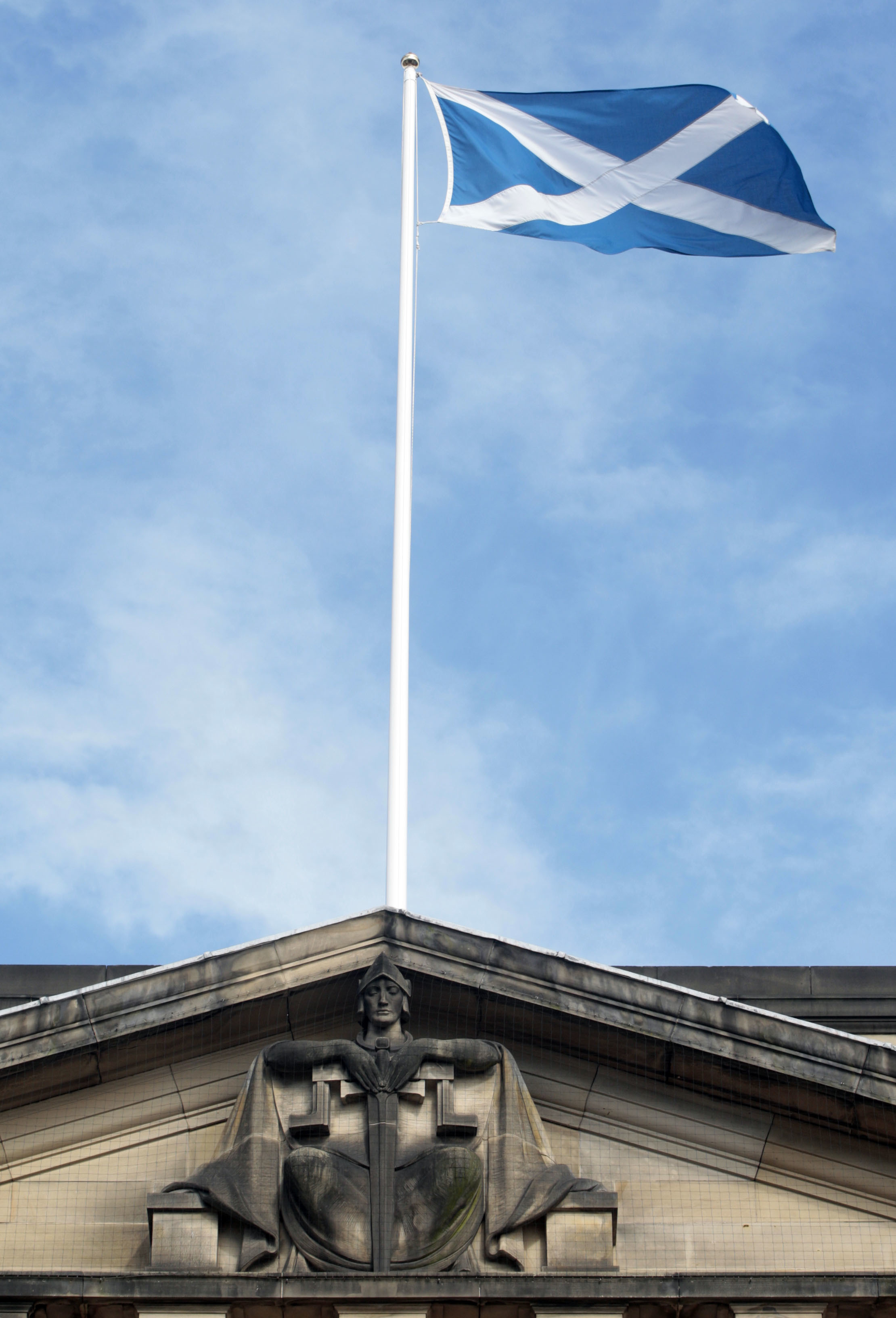 Businesses ‘crying out’ for Scottish visas to boost workforce, says SNP MP