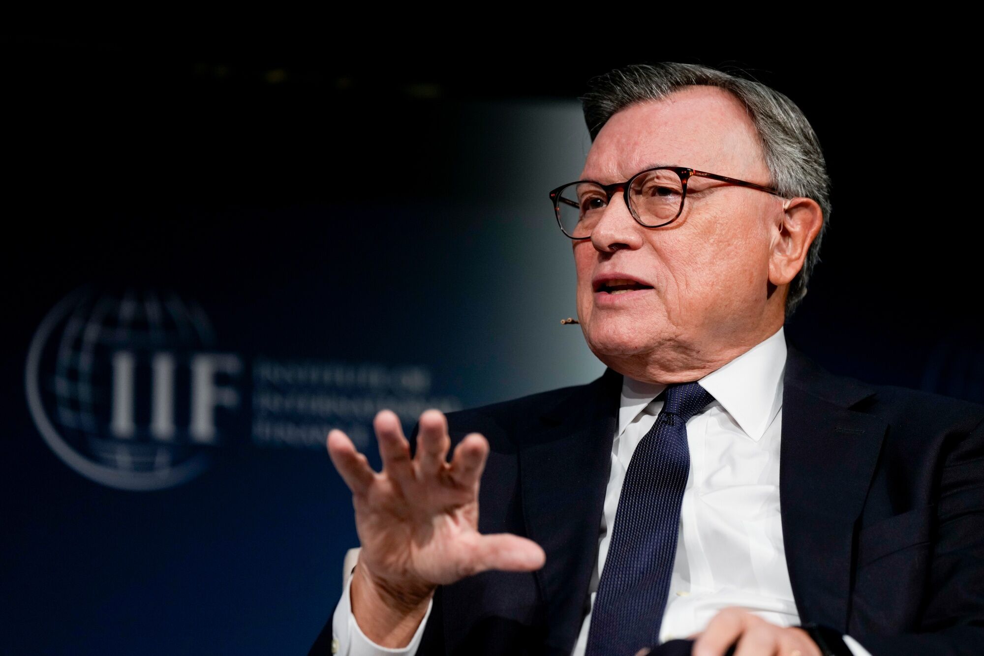 Financial Crisis Seen as a Distant Threat at IMF Meeting