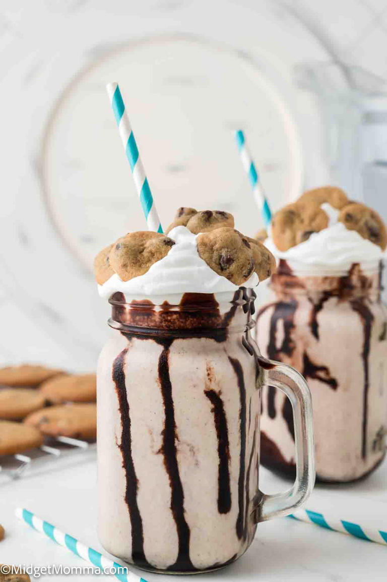 Chocolate Chip Cookie Milkshake Recipe