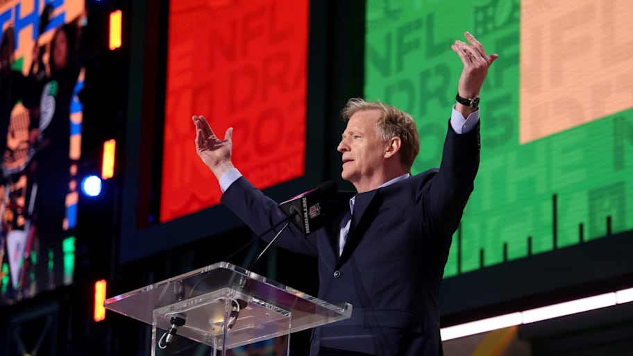 NFL Draft 2025 Trade Tracker: Every Round 1 deal, surprise and stunner