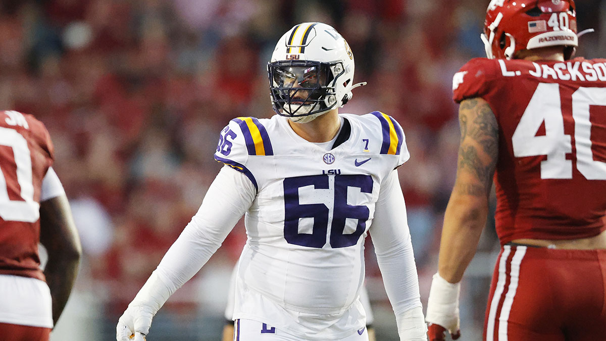 Drake Maye has excited reaction to Patriots drafting Will Campbell