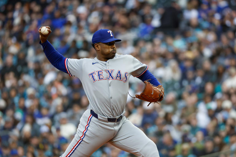 Rangers starting pitcher's rough season continues with IL placement