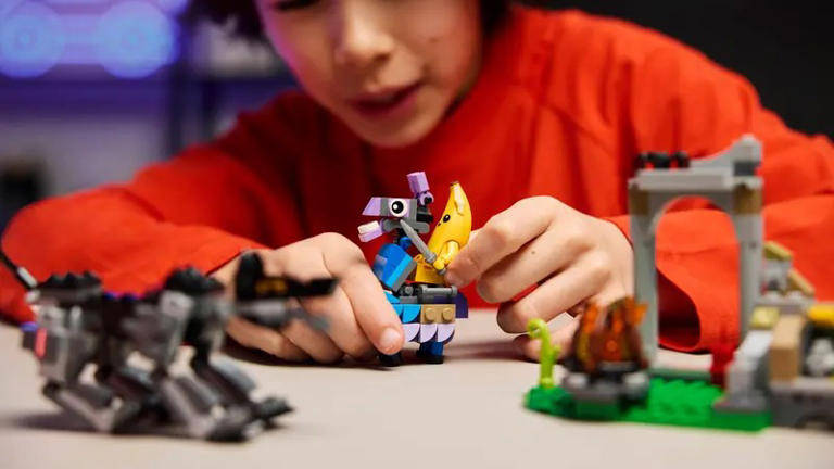 Navy Federal and Warrior Allegiance collaborate for 'Bags for the Brave ...