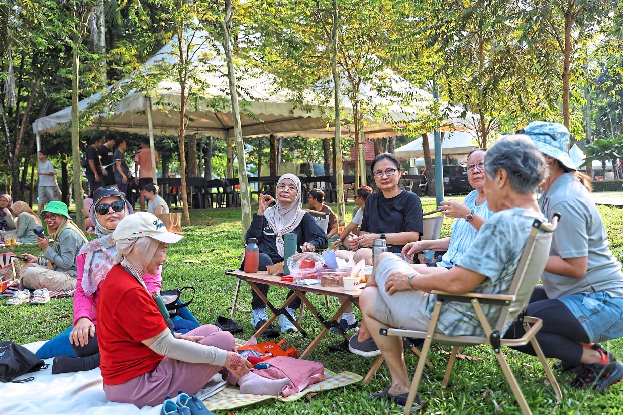 Firefly surprise in Bukit Kiara