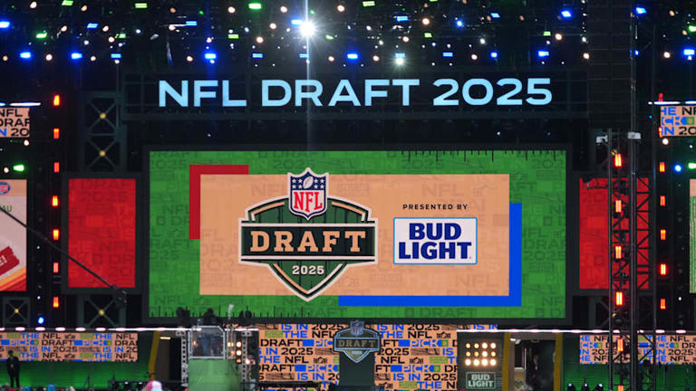 LIVE: 2025 NFL Draft First-Round Grades for All 32 Picks