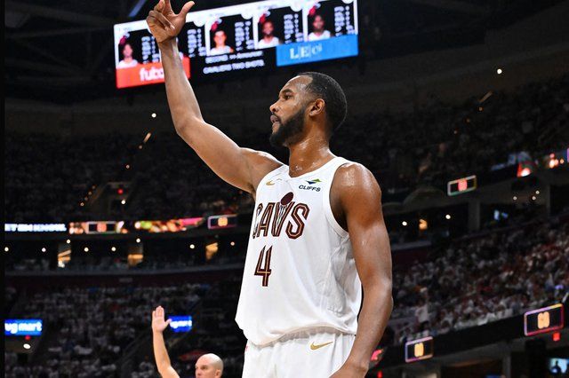 Cleveland's Mobley voted NBA Defensive Player of the Year