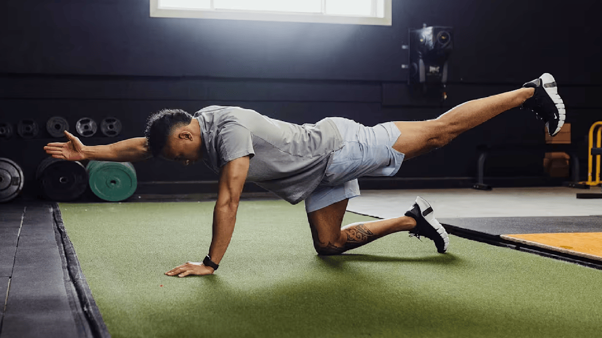 The Superpowers of a Strong Core (Exercises You Can Do at Home)