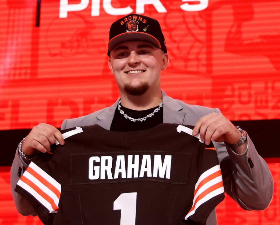 Browns select quarterback Shedeur Sanders