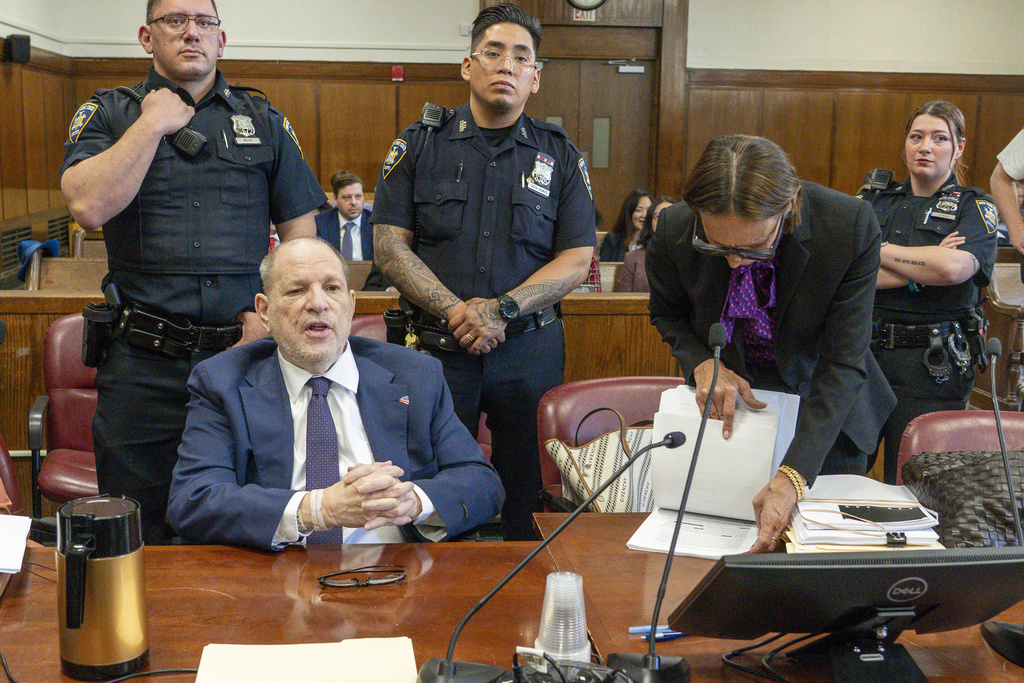 PHOTO COLLECTION: Harvey Weinstein Retrial