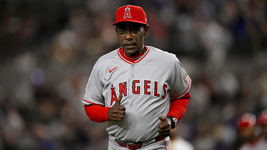 Angels Manager Wants to See Team Bunting More Moving Forward