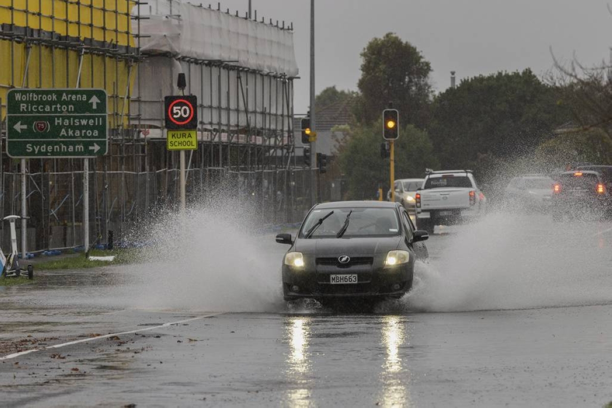 Severe weather prompts warnings in New Zealand