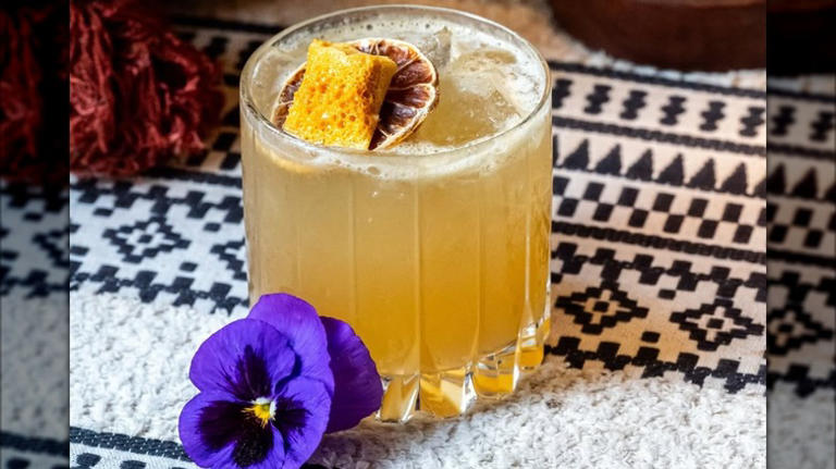 Bee Sting Cocktail: What It's Made Of And How It Got Its Iconic Name