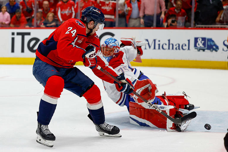 Jakub Dobes proves he can be good in the playoffs