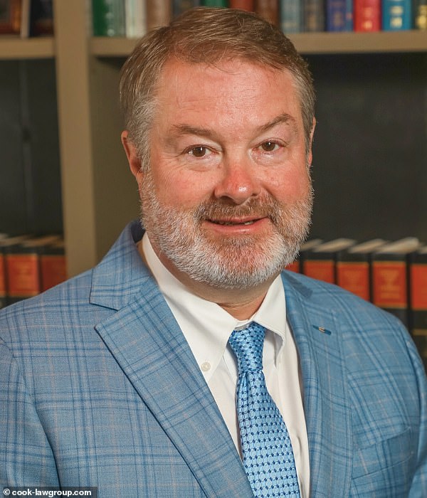 Georgia Teacher, 28, collapsed at home... then woke up with no legs ...