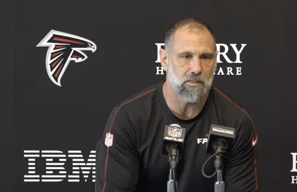 Falcons DC Jeff Ulbrich breaks his silence on Shedeur Sanders prank ...