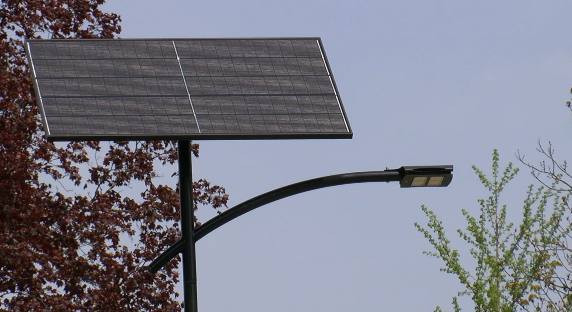Beachwood installs 29 ‘green’ street lights to improve safety