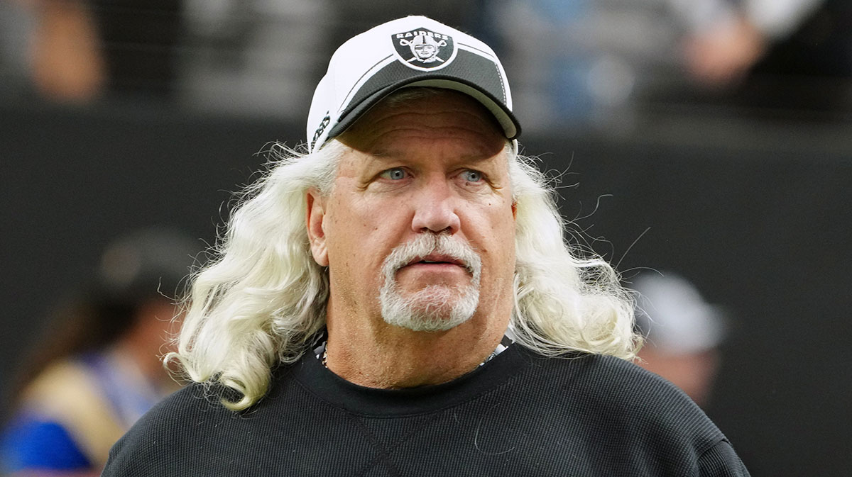 Rob Ryan makes bold Brock Bowers claim about his USC LB