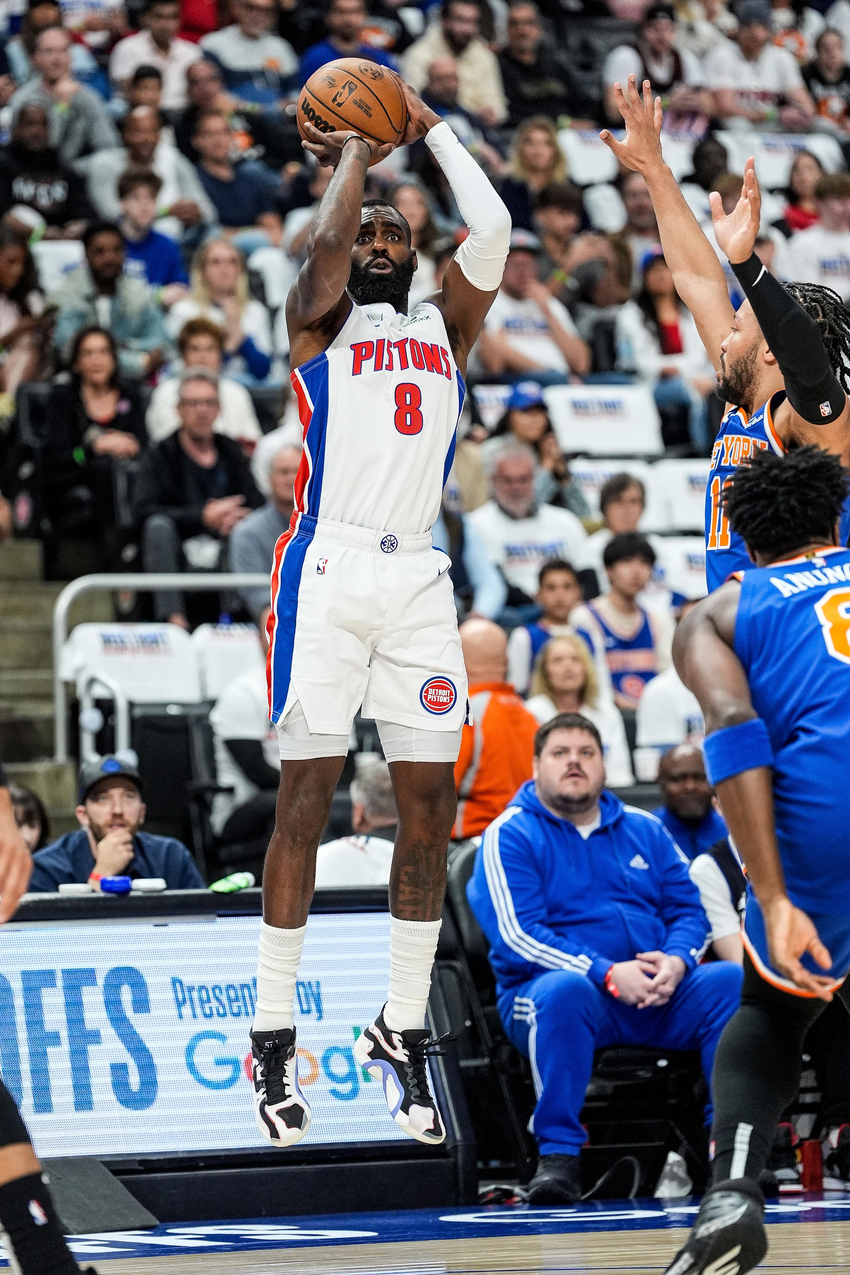 Detroit Pistons miss out on Tim Hardaway Jr. as veteran guard signs ...