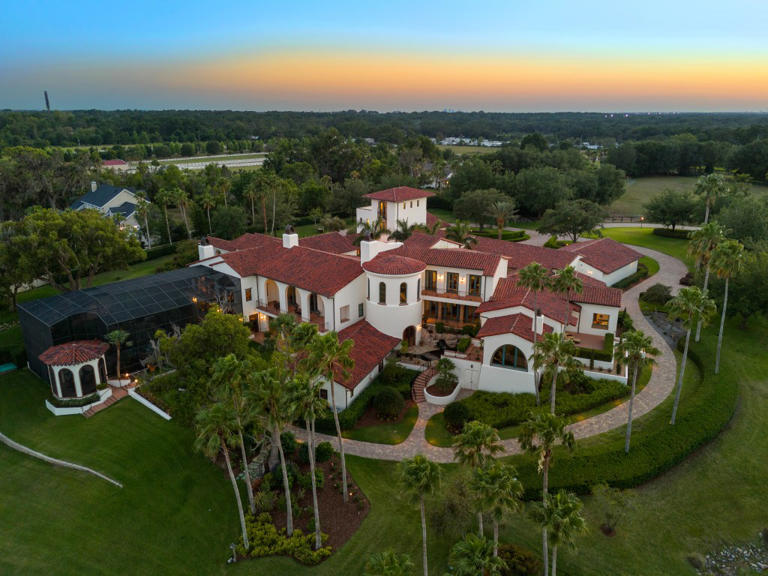 This over-the-top Florida mansion — home to a life-size replica of the ...