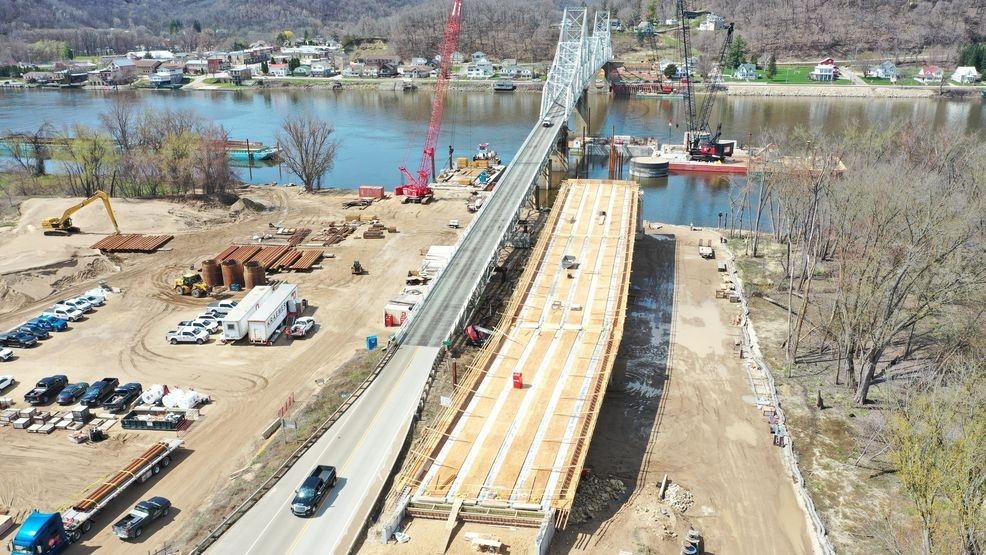 PHOTOS: Construction on new Lansing bridge over the Mississippi sees a ...