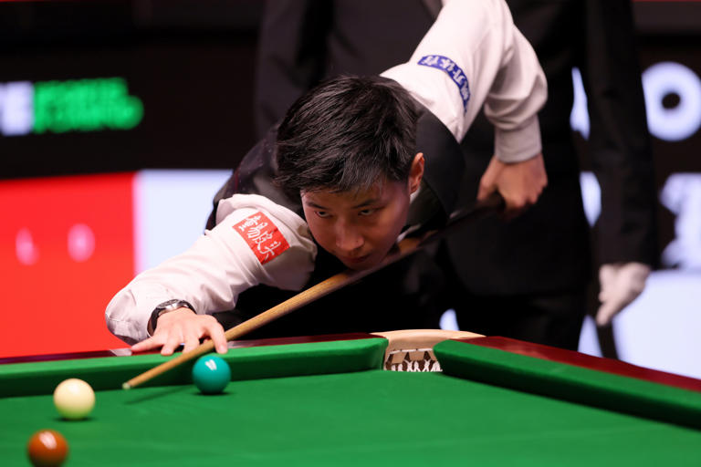 Judd Trump v Mark Williams LIVE: World Snooker Championship semi-final ...