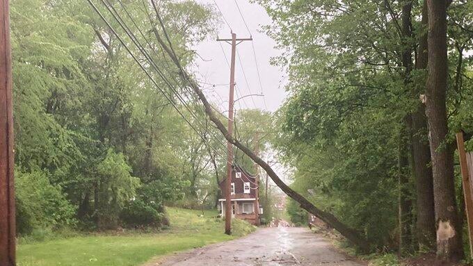 3 deaths reported after severe storms batter Pittsburgh area, knocking ...