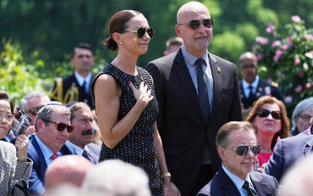 ‘You’re an American, we love you, your parents are incredible’: Video ...