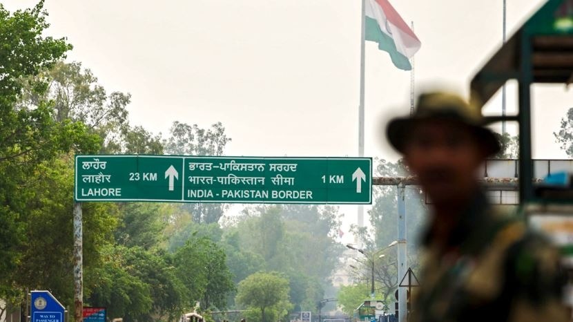 Pak seals Wagah border, refuses to accept its own citizens cleared by India