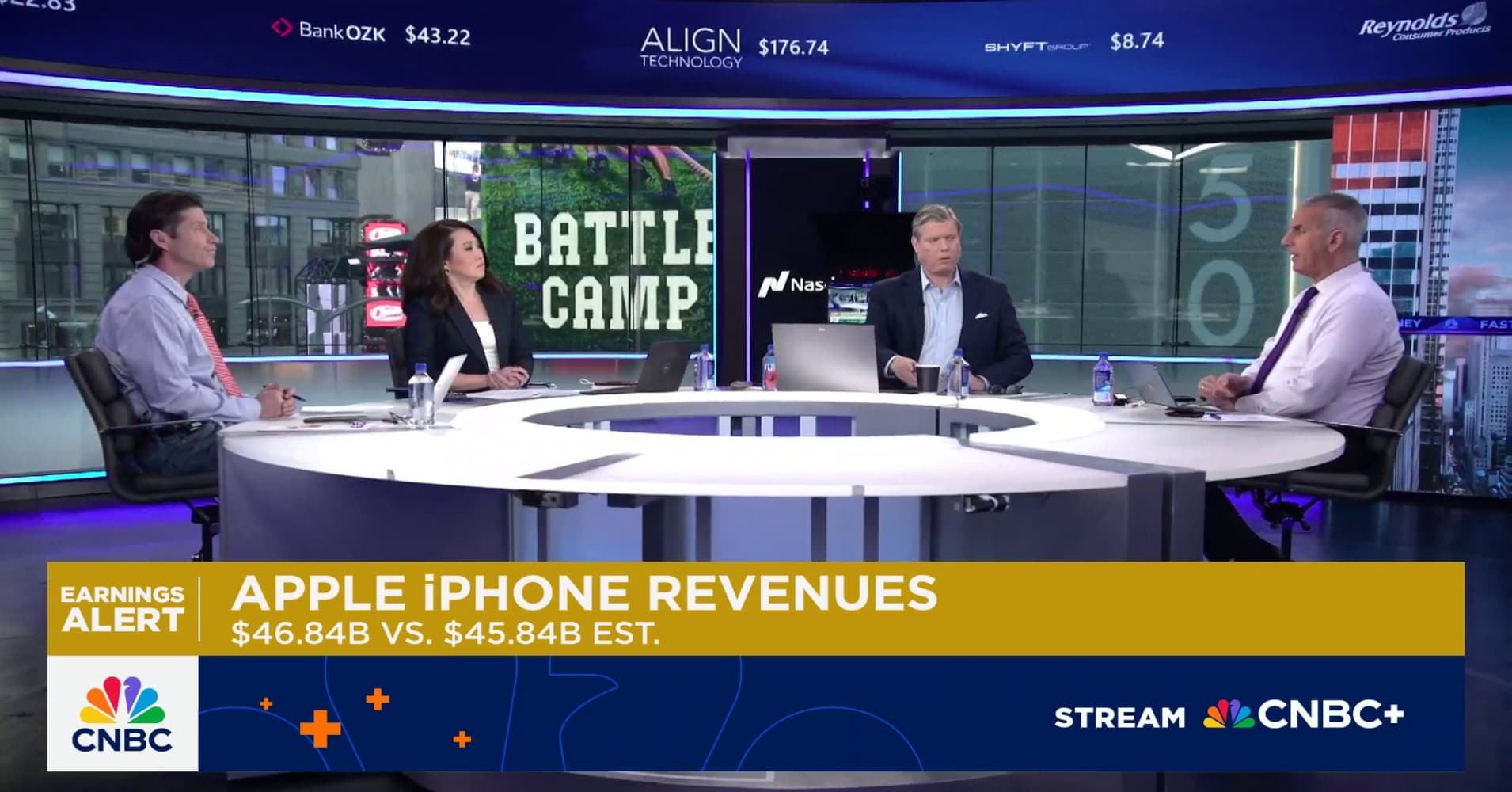 'Fast Money' traders talk Apple's earnings beat and $100B share buyback
