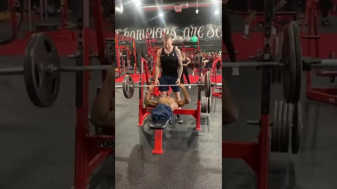 Repping out 225lb, more than twice my body weight