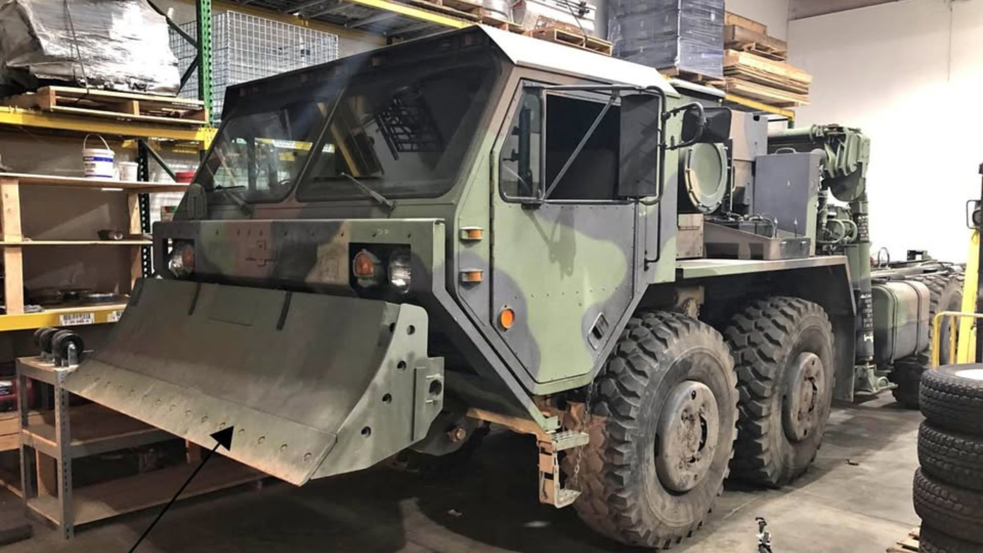 Oshkosh M1074 HEMTT Comes With Engineering Tank Blade And More