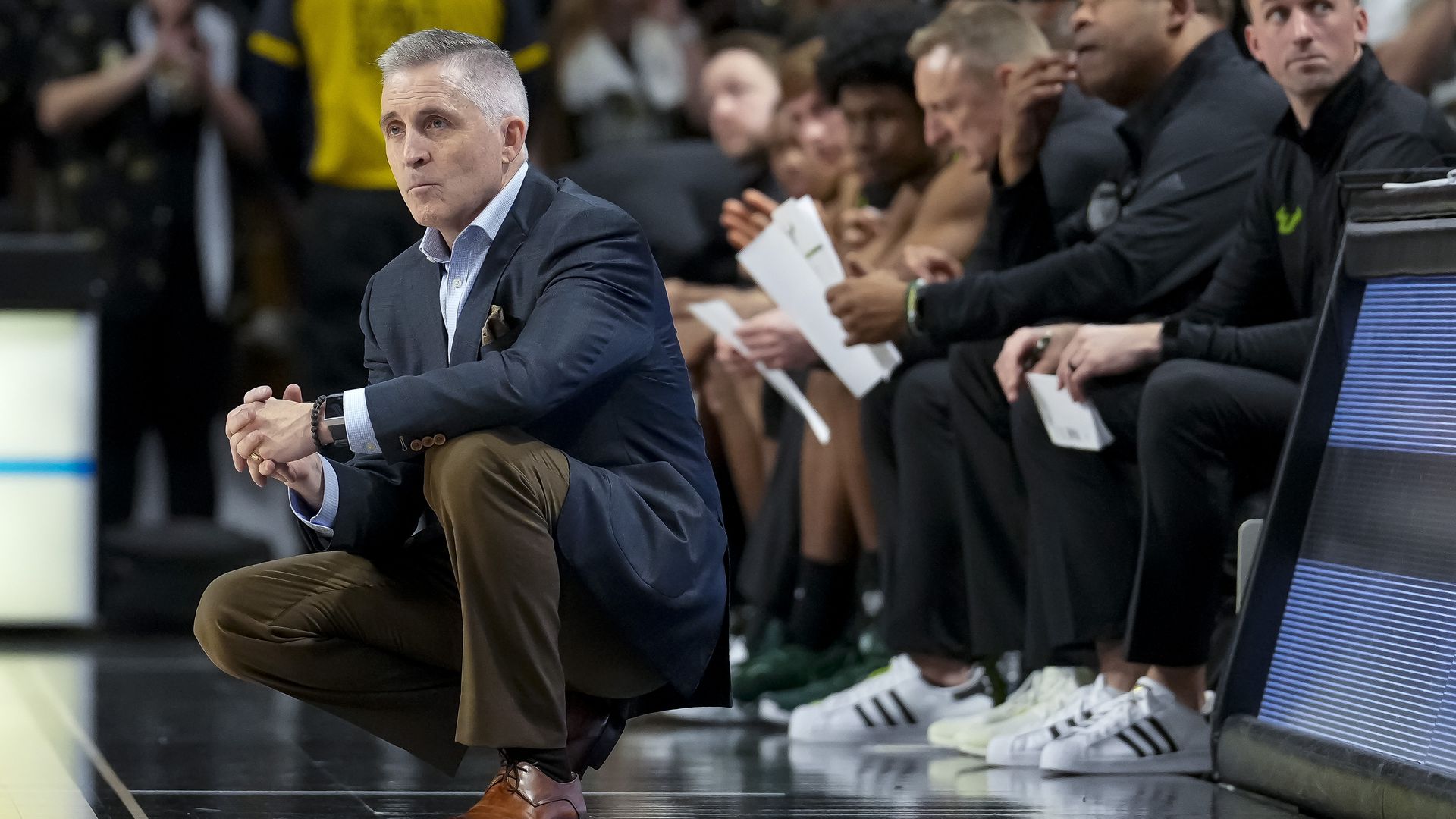 Phoenix Suns promote Brian Gregory to General Manager