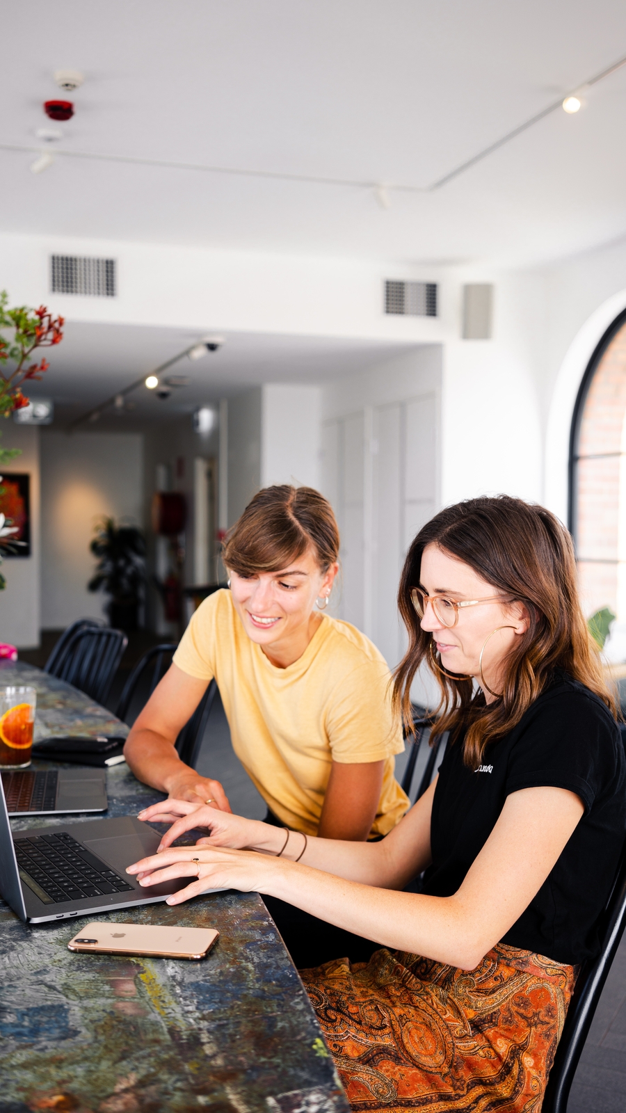 How to improve your body language in virtual meetings