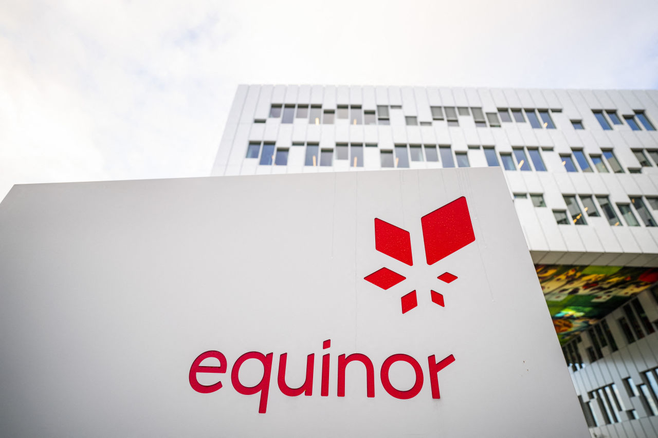 Equinor doubles share buyback to $3 billion under new plan targeting ...